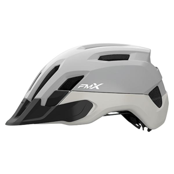 ■サイズ表示（参考重量）：M/L（280g）■頭周のめやす：57-59cm山から街まで場所を選ばないマルチパーパスデザイン。可動式バイザー（上下5段階）でゴーグルを使用しないシーンなどではこの部分にゴーグルが収納できます。ゴーグルとヘルメッ...