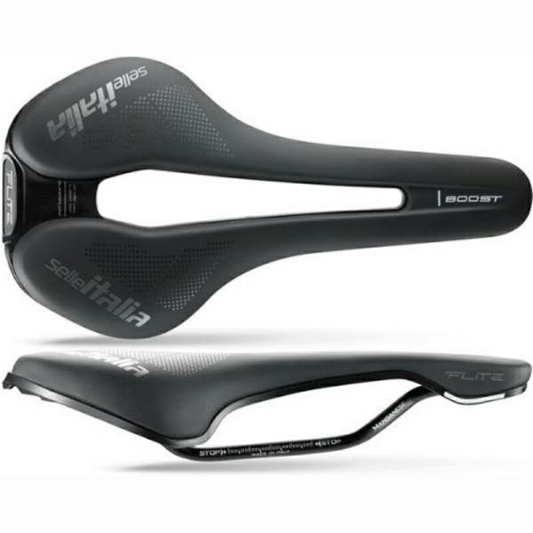■レール：マンガネーゼ チューブ径 7mm■カラー：ブラック■サイズ：S（135×248mm）■重量：230g■カバー：Soft-Tek1990年の発表以来、多くのチャンピオンに愛されたモデル、フライトがブーストモデルとなり新登場！これまで...