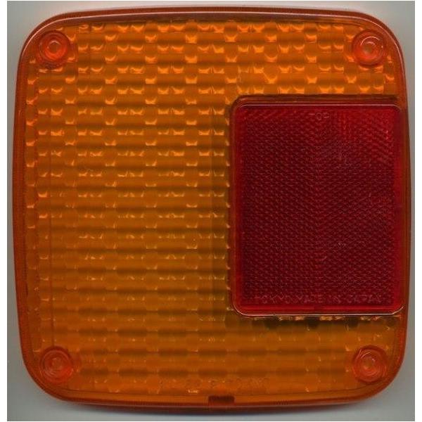 日野大型トラックの3連テールには適合しない場合がありますので必ずビス間の寸法を確認してください。適合サイズ：縦122mm×横125mm