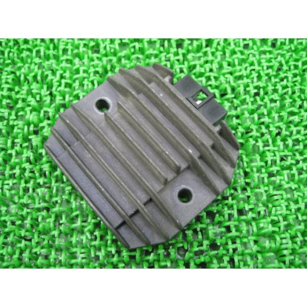 参考データ●メーカー：ヤマハ●車名：YZF-R6●型式：5EB