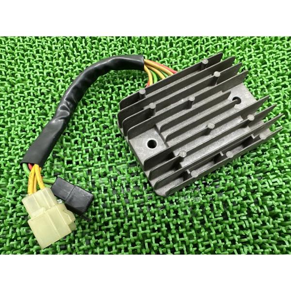 参考データ●メーカー：ドゥカティ●車名：モンスターS4R