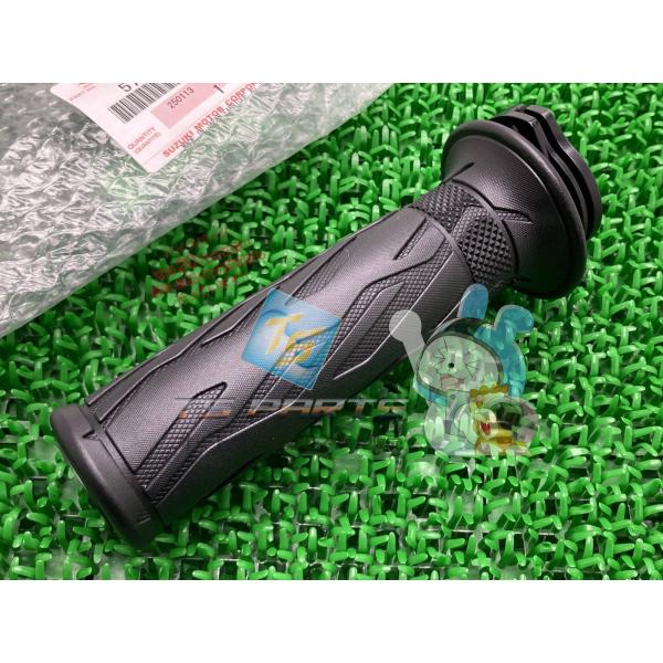 参考データ●メーカー：スズキ●車名：GSX-S1000●共用車種：*