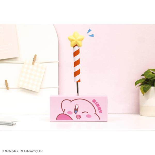 気になるホコリやゴミをキャッチ！持ち手のスターロッドがとっても可愛いキャラコロクリーナーが登場！インテリアとしてお部屋に置いても◎サイズ：約H280×W180×D70ｍｍ素材：ABS・PP◎プレゼント包装はお受けしておりません◎商品の品質に...