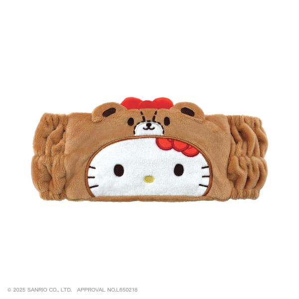 タイニーチャムの着ぐるみをかぶったキュートなハローキティのフェイスヘアバンドが登場！洗顔時等に便利なヘアバンド気分に合わせていろいろ着けちゃおう♪サイズ：約H100×W235ｍｍ素材：ポリエステル◎プレゼント包装はお受けしておりません◎商品...