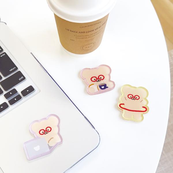 韓国ソウル／チェジュ島にCAFE＆STOREをかまえ、そのおしゃれな内装とキャラクター「BEBE」「BONG BONG」のグッズが若者を中心に人気。待望の「TETEUM（テットム）」日本公式グッズが発売です。・シークレットアクリルステッカー...