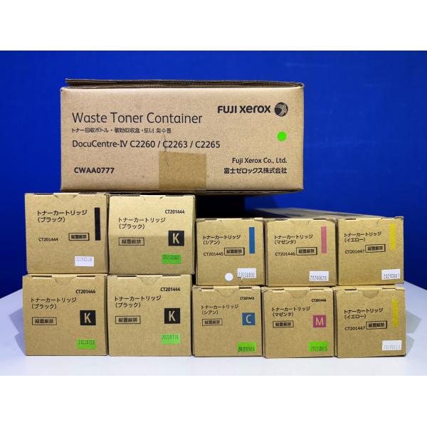 メーカー：FUJIFILM(旧:Xerox)型番：CT201444（ブラック）　　　CT201445（シアン）　　　　CT201446（マゼンタ）　　　CT201447（イエロー）　　　CWAA0777（回収ボックス）適用機種：DocuCe...