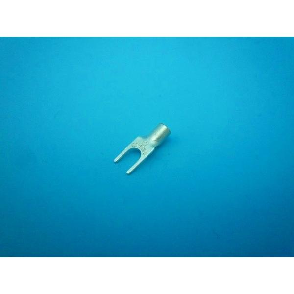 Y型裸圧着端子先開外寸：5.7mm先開内寸：3.7mm電線抱合容量：単線1.14〜1.82mm、撚線1.04〜2.63SQ、AWG16〜14