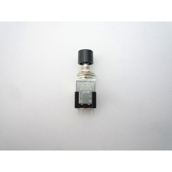 品番：DS-299-K種類：押釦スイッチ回路：SPDT（3P）機能：ON-(ON)定格：3A.125V.AC端子：はんだ端子絶縁抵抗：DC.500V 100MΩ or more耐電圧：AC.1000V/min接触抵抗：20mΩ or less