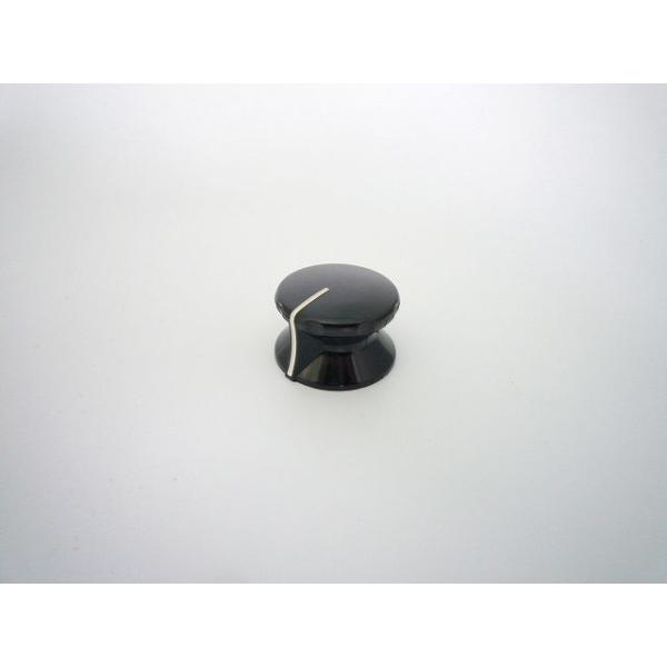 サイズ　S本体材質　フェノール 本体色　B (黒) 止めねじ　M3.5:2ヵ所止めねじ締付トルク　0.5N・m推奨適合工具　六角棒スパナ　呼び1.5