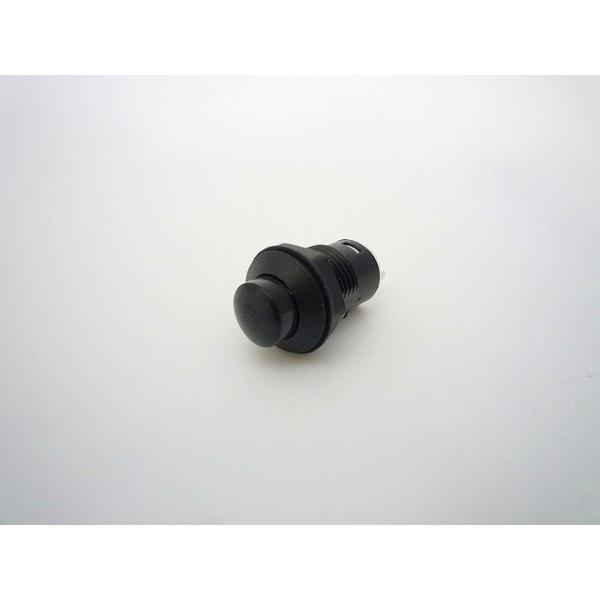 型番：MS357-0操作部カラー：黒色回路：SPST（2P） 単極単投スイッチ特性：OFF-(ON) モーメンタリー定格：AC125V 3A接触抵抗：20mΩ(MAX)絶縁抵抗：100MΩ(MIN)耐電圧：1000VAC 1分間(Minute)