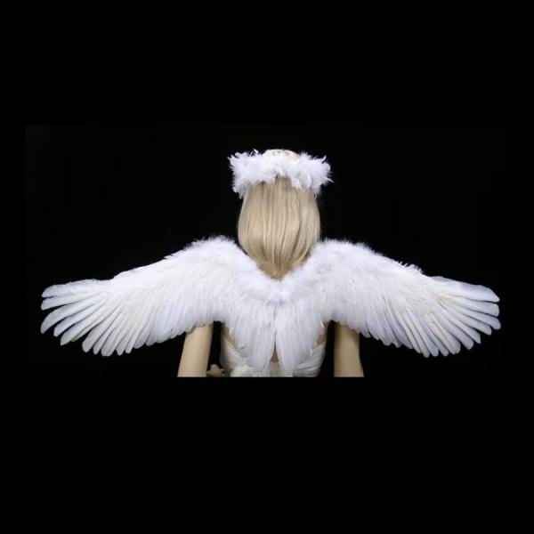 商品紹介：商品を背負って頂くことで徐々に背中に沿っていきますので、画像のような曲がった状態になっていきます。 また、納品させて頂きます段階では、羽がまとまっておりますので立体的ではございませんが、 商品を開封して頂きまして、羽が空気に触れる...