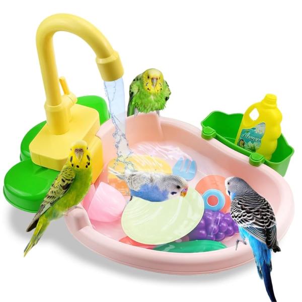 「商品情報」「主な仕様」【自動シャワー機能で手軽に水浴び】 鳥専用の水浴び容器は、自動シャワー機能で蛇口から水を循環させ、鳥が自分で楽しく水浴びできる設計です。スイッチ一つで作動し、電池式なのでどこでも手軽に設置可能です。セキセイインコ、文...