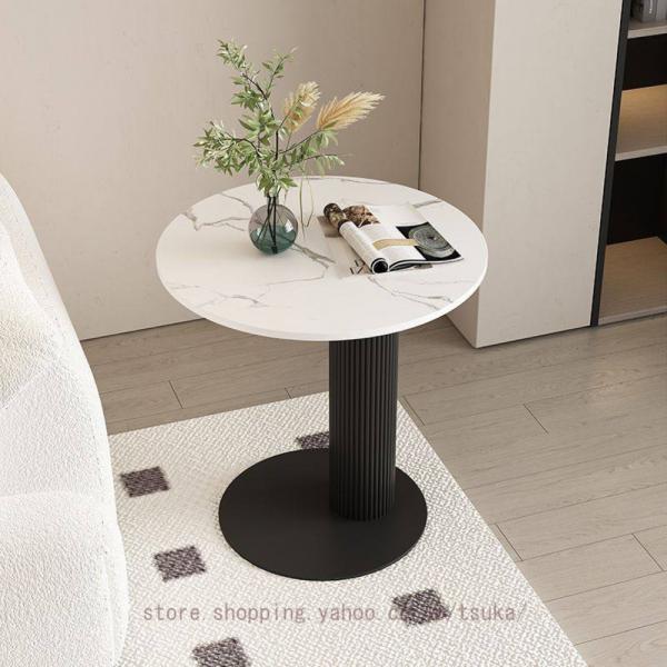 【発売日：2025年09月18日】【頑丈な構造】頑丈な金属製の脚で作られたこのリビングルーム用サイドテーブルは、安定性と耐久性を備え、耐久性に優れています!【傷つきにくく、ほこりがつきにくい】全体的に手触りが優しく、表面のテーブルトップには...