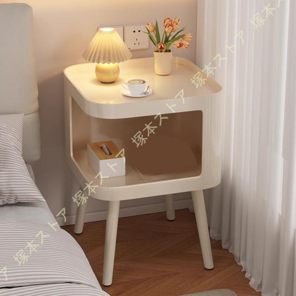 【発売日：2025年09月25日】【頑丈な構造】このサイドテーブルは錬鉄製の金属で作られており、耐久性があり、時間が経っても構造の完全性を維持します!安定したデザインにより、重いアイテムを保管してもキャビネットが安定し、長期にわたる耐久性が...