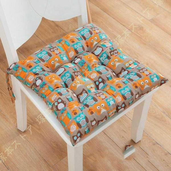 【発売日：2023年02月10日】【サイズ】40*40cm 45*45cm 50*50cm；座布団だけの販売で、椅子は含まれていません。【素材】表地：ポリエステル 中身：綿【持ち運び便利】 フロアクッションとしてはもちろん，ダイニングチェア...
