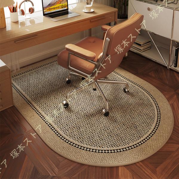 【発売日：2024年04月01日】素材：ポリエステル商品の特徴★椅子を引いたり、移動をしたりと動きの多いダイニングで気になっていた、音を軽減致します。また、フローリングの傷つき防止にも最適です。床やフローリングを傷から守ります。★夜中にゲー...