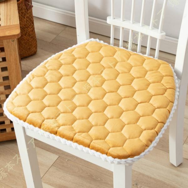 【発売日：2021年09月01日】※カメラやモニターの性質によって、画像と実物の色の違いがある場合がありますので、ご理解お願いたします。当製品は若干の誤差がある場合がございます。予めご了承いただければ幸いです。【サイズ説明】：40*40cm...