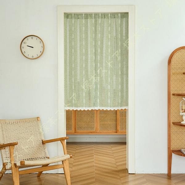 【発売日：2025年09月05日】商品説明素材：綿麻最大±2cm程の誤差が生じる可能性があります!透け感割れについて注意100％天然素材のナチュラルでシンプルな麻混のれん麻入りの生地がシンプルな無地にニュアンスを加えています!洋間はもちろん...