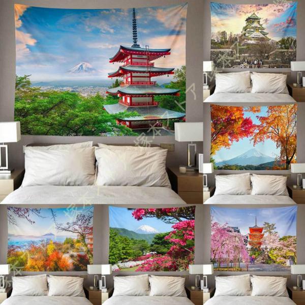 【発売日：2023年01月07日】【仕様】材質：ポリエステル100%　パッケージ内容：タペストリーｘ1、フックｘ2、金属クリップｘ2、両面テープｘ4【 サイズ】Aタイプ：ピーチスキン加工   Bタイプ：モケット加工   　縦*横：95*73...