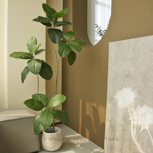 【発売日：2025年08月25日】■素材：本体・葉=ポリエステル■ フォルムを自由に調整できる!■ ペットや小さなお子さまがいても安心!■ 長期不在でもそのまま飾れる!■ 植物アレルギーの方にも配慮できる!■ フェイクグリーンは、リビングや...