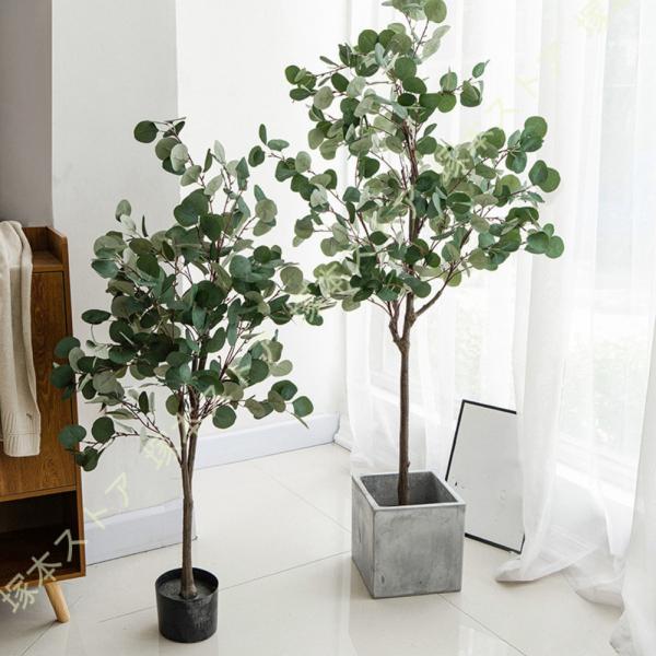 【発売日：2025年10月28日】■人工観葉植物+黒いプラスチックの鉢：120cm、160cm、180cm!人工観葉植物+編みかご：A120cm、A160cm、A180cm!■素材：本体・葉=PE■ フォルムを自由に調整できる!■ ペットや...