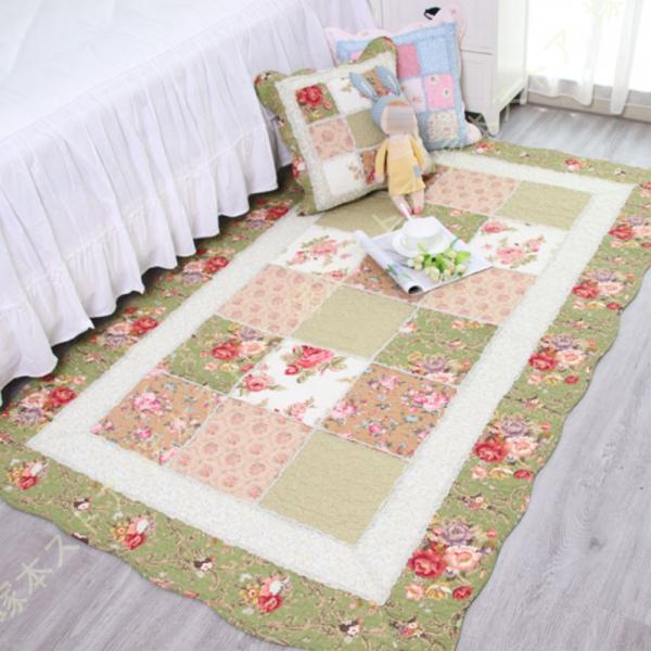 【発売日：2023年04月27日】【ご来店ありがとうございます】 特徴●おしゃれ： カーペットを変えるだけでお部屋の雰囲気はぐっと違うものに変わります。仕事から家に帰って、この可愛いカーペットを一目見ると、疲れを一掃されます。●機能：保温、...