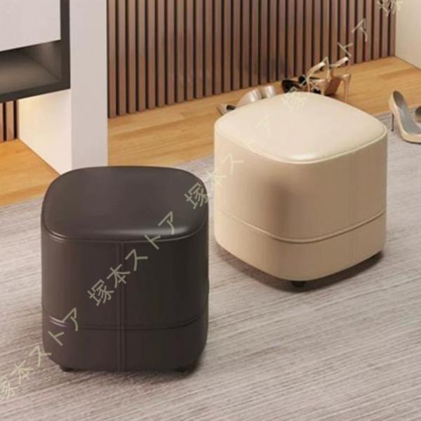 【発売日：2025年02月19日】●座る：置いておくだけで椅子に ●乗せる：足を乗せたり、踏み台やステップとして ●足裏用フェルト：床への傷防止のためのフェルトが付属しています リビングや玄関、寝室などどこでもぴったりです♪ソファに合わせた...