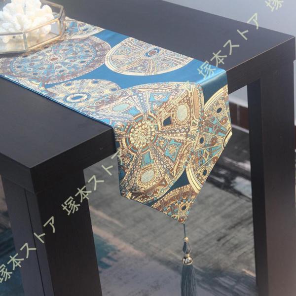 【発売日：2022年08月15日】サイズ：33*160cm、33*180cm、33*210cm。カラー：イエロー、ブルーダイニングを華やかにするテーブルランナーは、サッと敷くだけでいつもと違う特別な雰囲気に変えてくれます。族での日々、友人な...