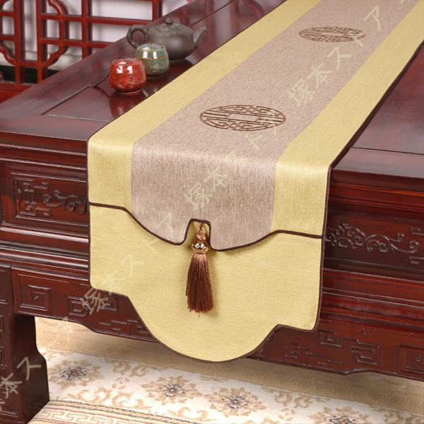 【発売日：2022年08月15日】サイズ：33*150cm、33*180cm、33*200cm、33*230cm、33*250cm、33*300cm。クラシックのヨーロッパ式宮廷風のテーブルランナーです。家にエレガンな雰囲気を与えます。食器...