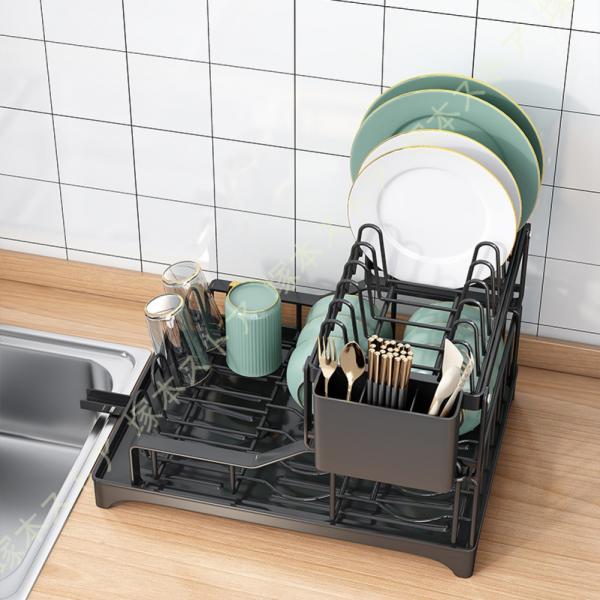 【発売日：2023年09月09日】商品の説明サイズ：サイズA=42*30.5*30.5cm。材質：炭素鋼+プラスチック。注意：製品は水切りラックに限り、他の撮影品は含まれていません！ 調理や掃除のためのスペースを省くように設計されています。...