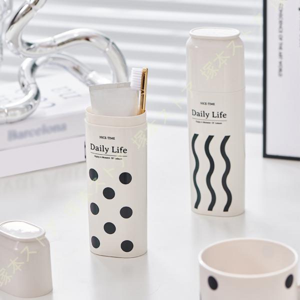 【発売日：2023年07月03日】商品の説明持ち運びラクラクのオシャレな歯ブラシケース◆製品：6*4.2*20cm。A=1個入り。B=2個入り。材質：PP+PET素材。具体的な製品とサイズは写真の説明を見てください。製品に歯ブラシは含まれて...