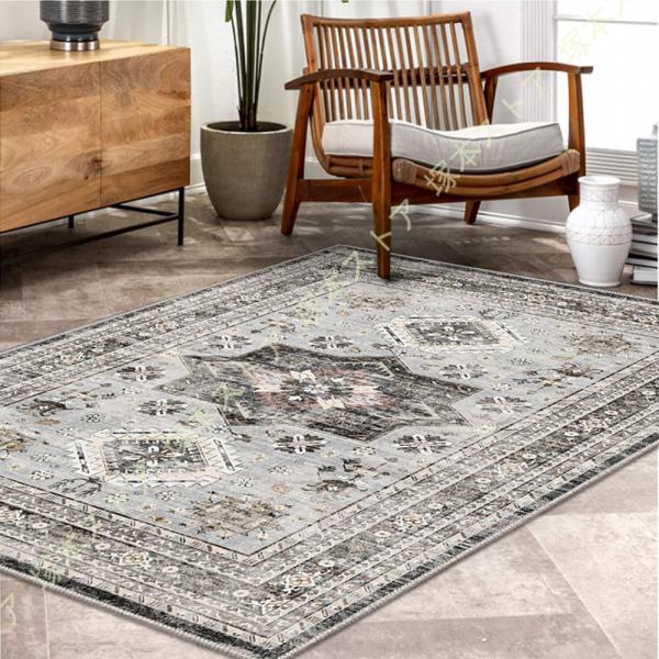 【発売日：2025年10月14日】★厚さは5ｍｍ!★ウォッシャブル!★滑り止め付き!★こたつ使用OK!★床暖房、ホットカーペット対応!さらさらの肌触りが心地良い、密度の高いポリエステル!生地はさらっとしていてまとわりつかないので、一年を通じ...