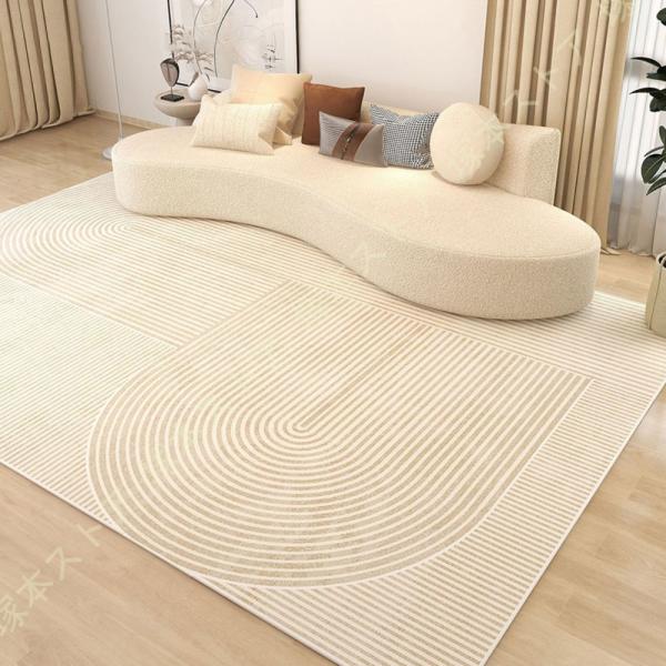 【発売日：2023年09月28日】★厚さは10ｍｍ。★ウォッシャブル。★滑り止め付き。★こたつ使用OK。★床暖房、ホットカーペット対応。さらさらの肌触りが心地良い、密度の高いマイクロファイバー。生地はさらっとしていてまとわりつかないので、一...