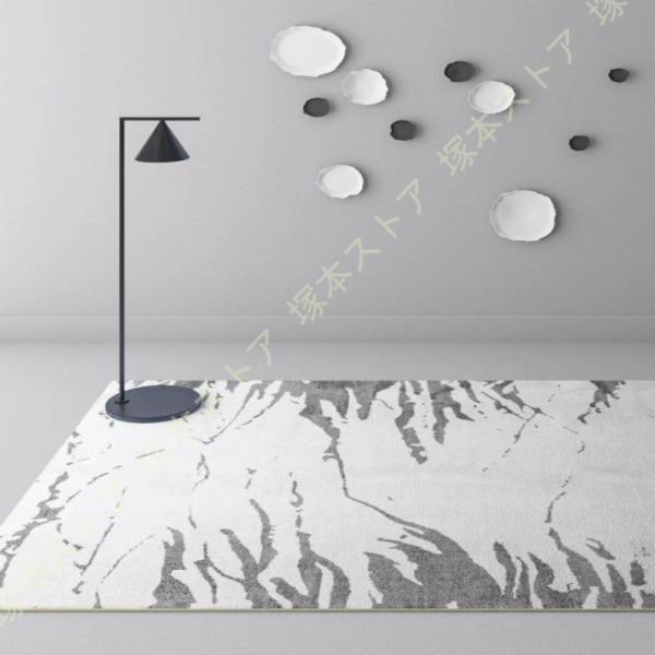 【発売日：2023年09月27日】★厚さは10ｍｍ。★ウォッシャブル。★滑り止め付き。★こたつ使用OK。★床暖房、ホットカーペット対応。さらさらの肌触りが心地良い、密度の高いマイクロファイバー。生地はさらっとしていてまとわりつかないので、一...