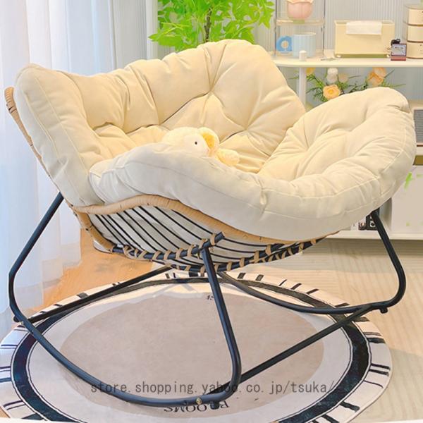【発売日：2025年05月21日】製品仕様:製品名: ロッキングチェアスタイル: シンプルでモダン材質: きんぞく詰め物: 綿組み立てが必要: はい推奨用途: 裏庭、庭、バルコニー、ラウンジ、リビングルーム屋外用ロッキングチェアは快適さを念...