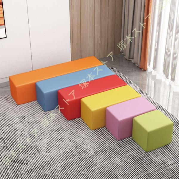 【発売日：2025年07月01日】シートはへたれにくく、コシのあるクッションで優しい座り心地。料理中に一息つきたいときや、玄関先で靴をはくとき、 ソファのオットマンとして…。小さくて可愛いけれど、 何かと活躍してくれるんです。インテリアに合...