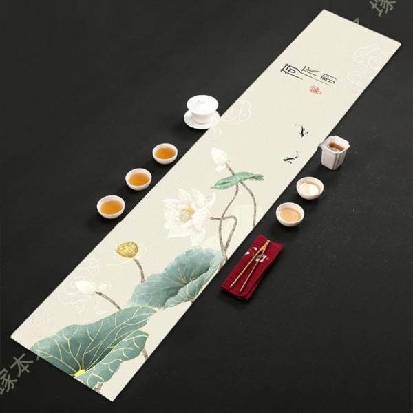 【発売日：2023年05月11日】★テーブルの中央にさらりと敷きこむだけで、ぐっとお洒落な雰囲気を作り出してくれるテーブルランナー!★柔らかく、耐久性があり、環境に優しい、ガラスや陶器の食器、花瓶なども安心して置けます!★テーブルを傷や汚れ...