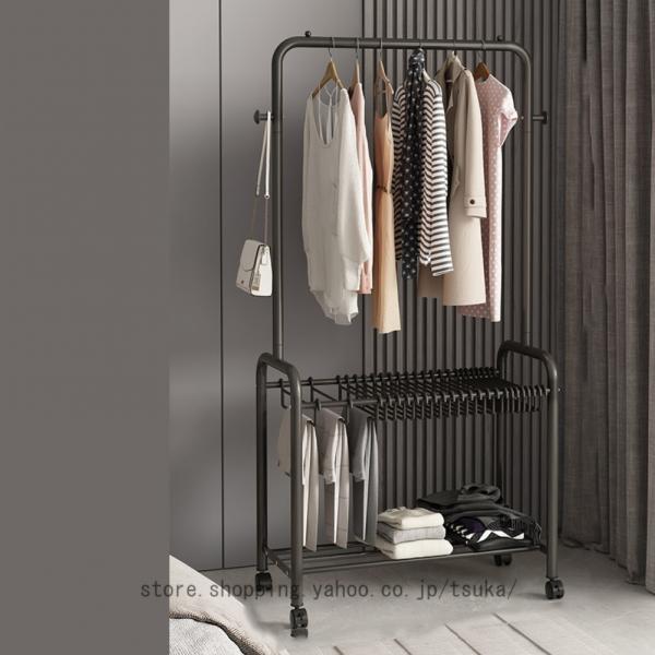 【発売日：2025年06月18日】【商品説明】●毎日の服選びを快適にパンツがキレイにまとまるラック最大40/48着までのズボンやスラックスを収納できる、便利なスラックスハンガー。キャスター付きで出し入れらくらく。大量のズボン、小物をまとめて...