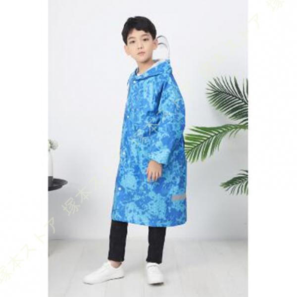 【発売日：2026年03月13日】雨が降るのが嫌いため、学校に行きたくない!こんな声を聞いたら、親たちが困っていますよね!心配しなくて!こんな可愛いレインポンチョで、雨から子供をすっぽりくれる!雨の日でも、楽に通学♪♪♪☆素材：ポリエステル...