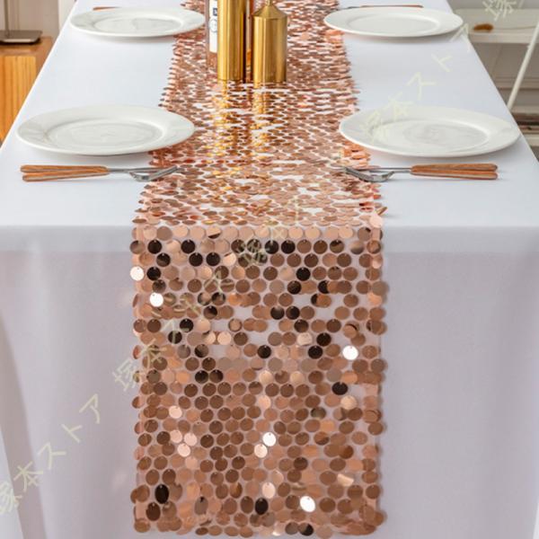 【発売日：2023年08月03日】テーブルランナーのある暮らし高密度のスパンコールはポリエステル生地に刺繍されており、光沢があり、色あせしにくく、エレガントでロマンチックです。 ご自宅に温かみのある雰囲気を添えます。 今すぐテーブルを飾りま...