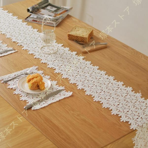 【発売日：2023年09月01日】シンプルなデザインが、手工芸的な味わいがあり、とても優しく仕上がっています。組み合わせ次第で、どんなお部屋もエレガントで高級感の漂う空間に変えてくれる、テーブルコーディネートの強い味方です。素材：ポリエステ...