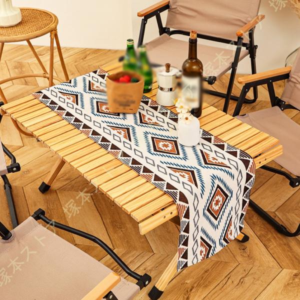 【発売日：2023年09月14日】商品の特徴：・柔らかく、環境に優しい素材で作られています。・上品なパターンはシックでゴージャスな雰囲気を作り出し、毎日の食卓食卓だけでなく、どんな場所にも大活躍。 シンプルなアイテムは高級感をプラスできます...