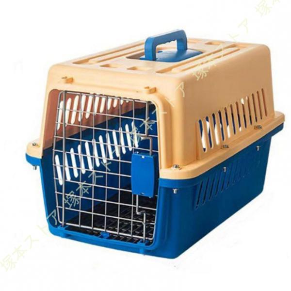 【発売日：2024年12月16日】ペットとの旅行に頑丈でしっかりとした作りのキャリー。□普段のお出かけはもちろん、ペットとの旅行にも使える。□風が通り抜けやすい構造、開け閉めを片手で簡単にできる□脱走されにくい、内部にパーツの露出がないキャ...