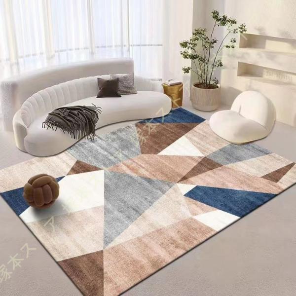 【発売日：2023年06月15日】☆厚み：☆約6mm    弊社は、お客様の夢見ていた快適な生活を実現しようと努力しています。お部屋に快適な大きさのカーペットを選びましょう。★オシャレありのシンプル幾何学柄デザイン★柔らかい肌触り生地♪丈夫...