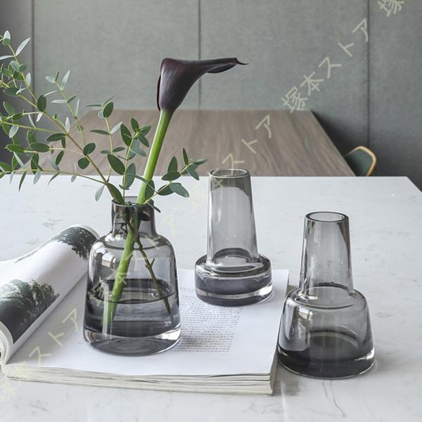 【発売日：2023年09月25日】商品名: ガラス花瓶素材: ガラスサイズ：口径×直径×高さ：3.5*7.5*12cm（スタッフ採寸のため、若干の誤差が生じる場合がございます）場所: 窓辺、玄関、寝室、書斎などガラスボトル 水耕栽培 インテ...