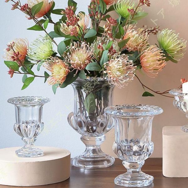 【発売日：2023年09月08日】商品名: ガラス花瓶素材: ガラスサイズ：口径×底径×高さ：小さい：11*7*14cm、中：16*10*20cm、大きい：17*11*22cm（スタッフ採寸のため、若干の誤差が生じる場合がございます）場所:...