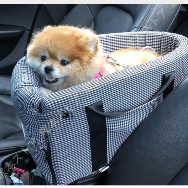 【発売日：2022年10月24日】素材：ポリエステルサイズ(幅X奥行X高さ)：24*44*24cm製品の使用：ペット旅行に適しています。製品の利点：旅行中にペットが車の内部環境を汚染しないようにすることができます，ペットを快適に保つ。高品質...