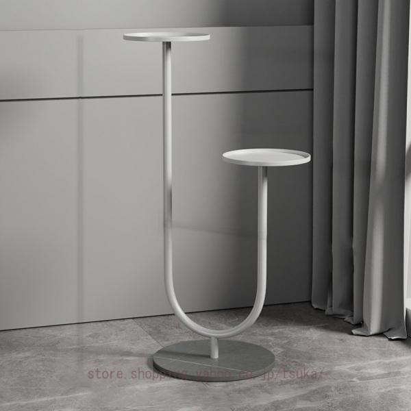 【発売日：2025年09月12日】【サイズ】長さ×幅×高さ：サイズ参考画像（スタッフ採寸のため、若干の誤差が生じる場合がございます）【材質&amp;デザイン】ガーデンラック全体が防錆塗装鉄パイプのデザインになっています!鉄スタンドは家の装飾...