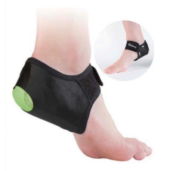 ◆踵の方向を自在にコントロールしアライメントを整えます。◆衝撃吸収パッドは、取り外し可能です。◆本サポーターは、吸水・速乾性のある素材で靴の中でも快適にご使用になれます。◆サイズは、ジュニアサイズ・M・Lの3展開です。◆左右別商品で、片側１...