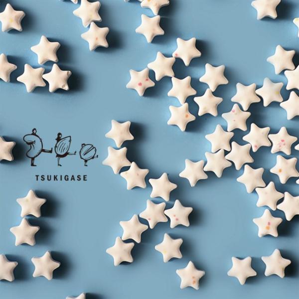 星の形のラムネ菓子に、ちっちゃなフルーツの香りの小粒が入っています。メール便発送専用の商品になりますのでポスト投函になります。追跡番号あります。他の商品との同梱は出来ません。領収書の発行出来ません。日時指定できません。代金引換の決済は出来ま...